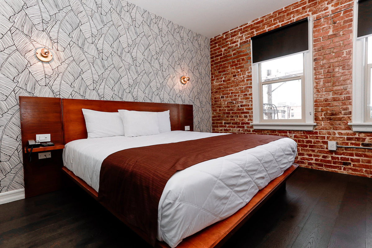 H on 8th – HHotels